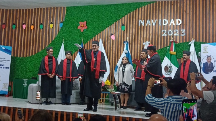 Dr. Honoris Causa , Enoc Hernández Cruz, por Universidad Cristiana – ASICH