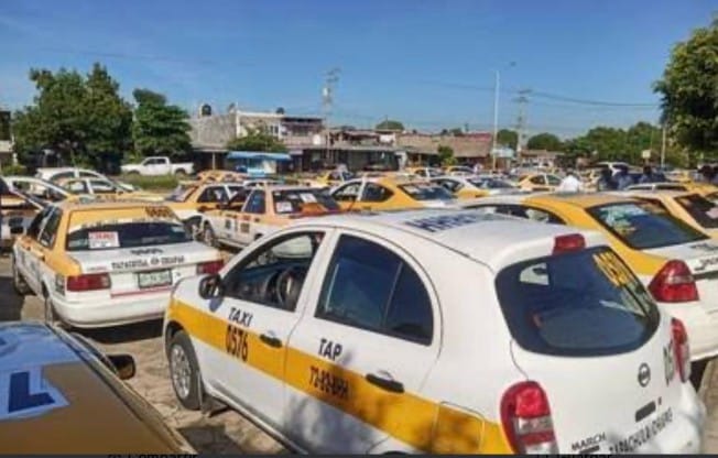 Alertan transportistas que no permitirán más concesiones de taxis ...